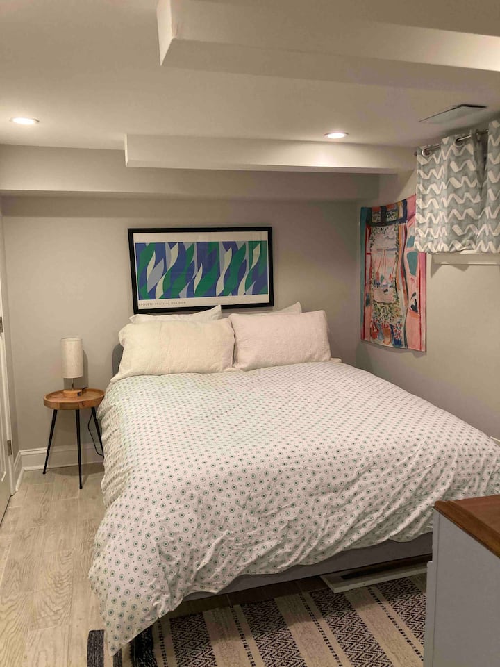 Comfy Private Suite Near Metro! - American University, Washington