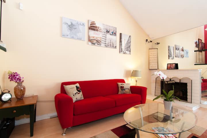 Near Uci/ivc/405  Bedroom Bathroom Private - Suite - Irvine, CA