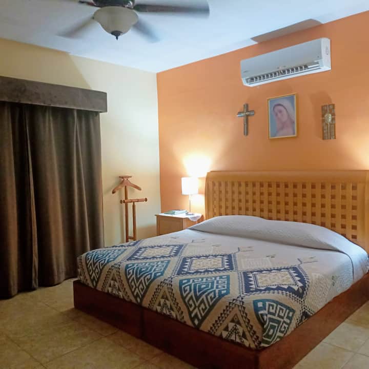 Mi Càsa, Tú Casa - Chihuahua