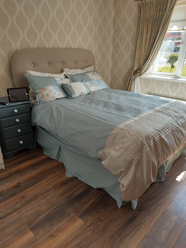 Luglass House Formally Carmel Country Lodge - Tullamore