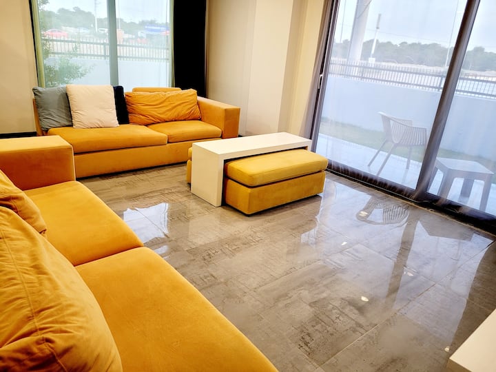 Oldskool Garden Triplex 15 Min Walk To Lara Beach - 안탈리아