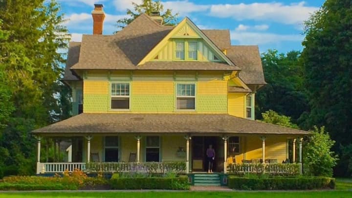 Lavender Hill - Patchogue, NY