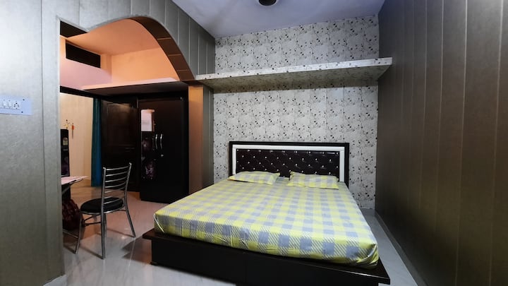 The Traveller's Homestay - Lucknow