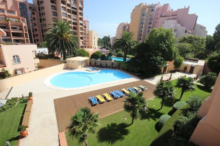 Cascais 3 Bedrooms Pool In Vila Gandarinha - Cascais