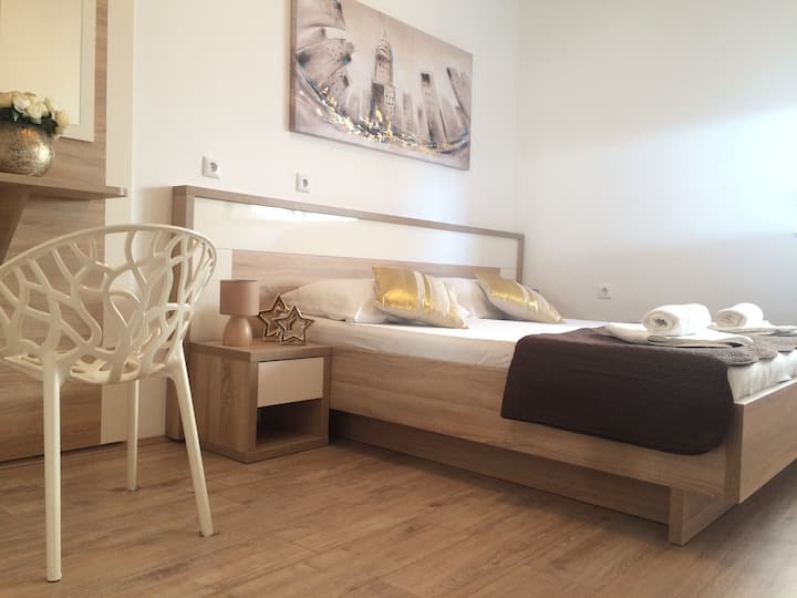 Emilionovaljaa4  For 6/7 People - Stara Novalja