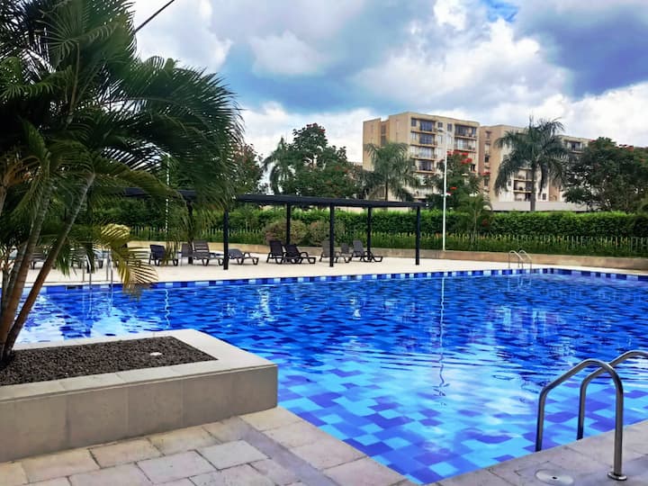 Descansa En Un Gran Apartamento En Ricaurte - Ricaurte