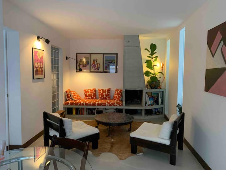 Maison D’architecte, Chaleureuse Et Atypique - Le Bouscat