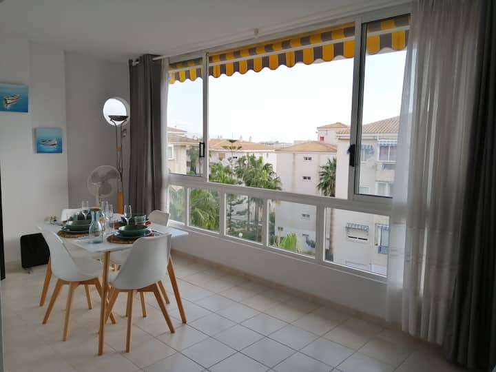 Beautiful & Light One Bedroom Flat In Albir Centre - L'Albir