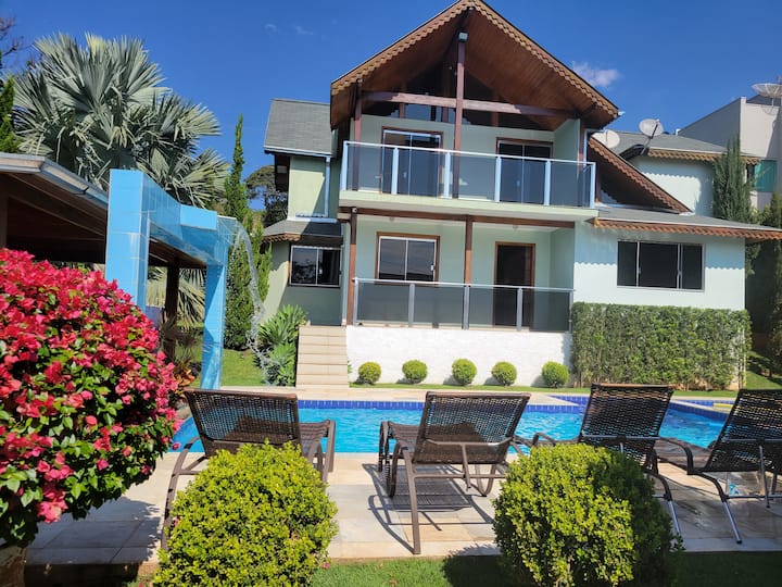 Casa Luxo,4sts,1qto, Sauna,churrasq, Wi-fi,ar Cond - Brasil