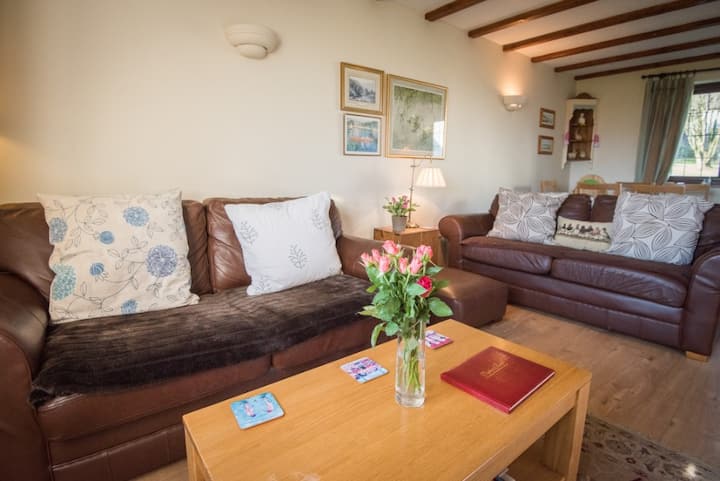 Cowry Cottage 67 Willingcott Valley Woolacombe - Woolacombe