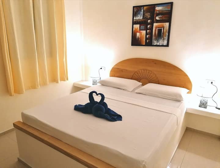 Astillo's Guest Houses # 6 Ac/hot Shower - Moalboal