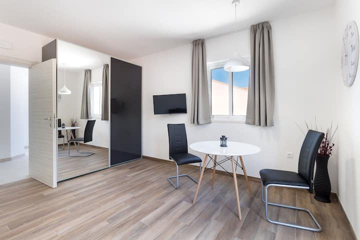 Marojica Modern Studio Apartment - Cavtat