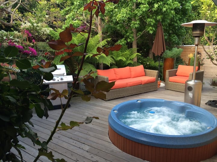 Beach, Marina - Hideaway Cottage - Romance Or Biz - Los Angeles, CA