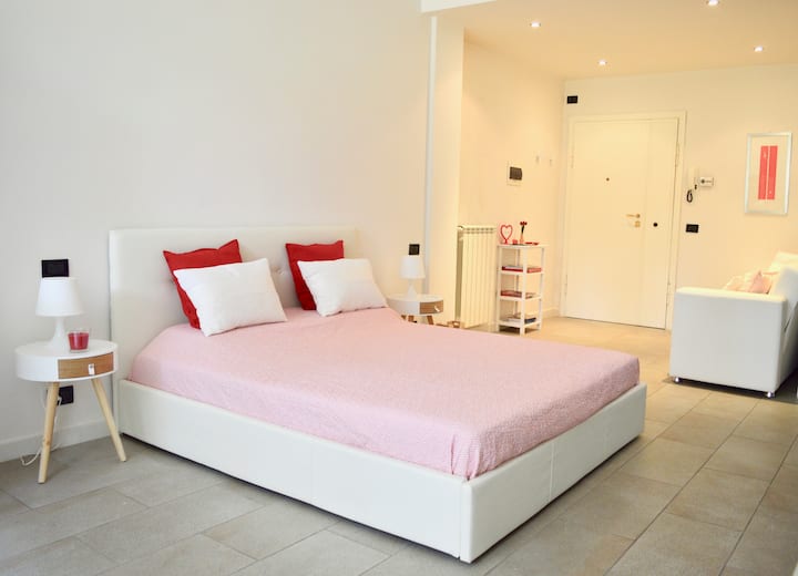 Moby’s Home - Florence