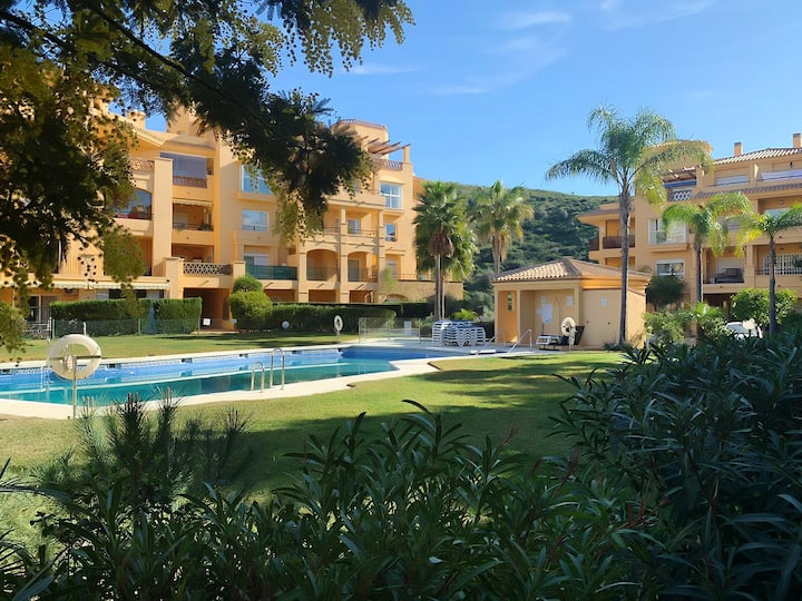 Luxurious Apartment Near The Beach And Golf - Calahonda