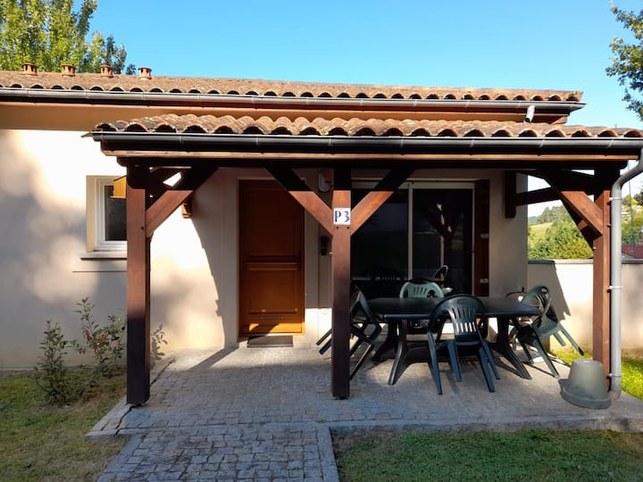 Sarlat Logement Piscine/parking/wifi/jardin - Sarlat-la-Canéda