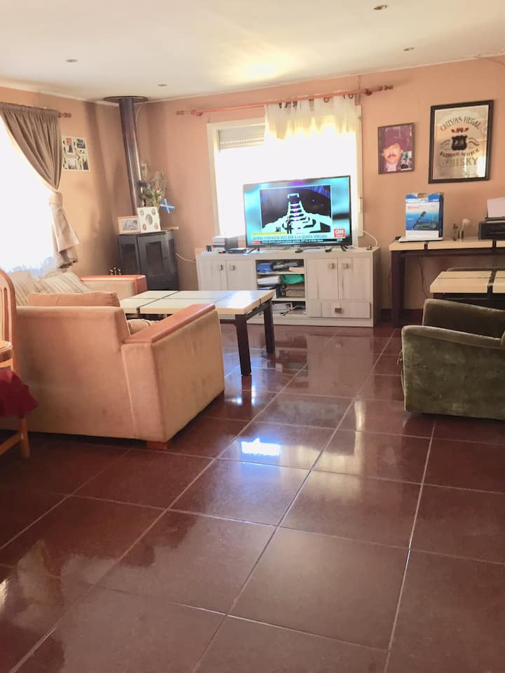 Double Bedroom. In Beautiful Pink House - Quillota