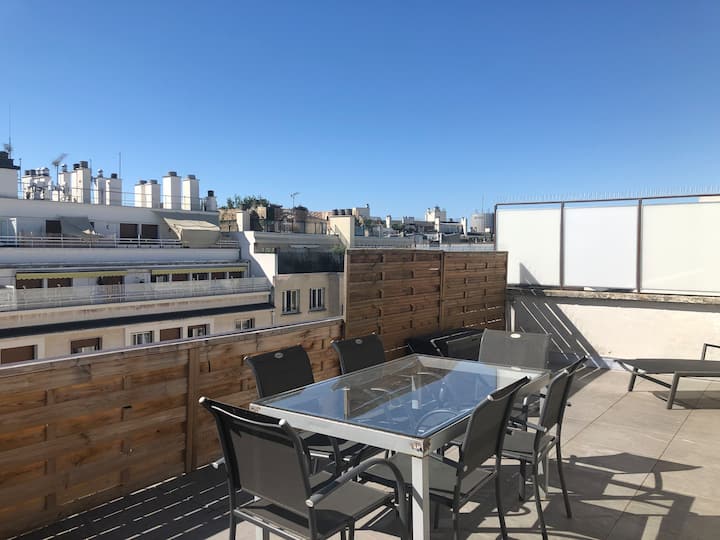 Joli Petit Studio Grande Terrasse Très Clair ! - Paris