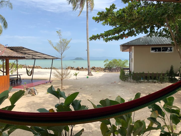 Itsara - Ava Bungalow - Ko Pha-ngan