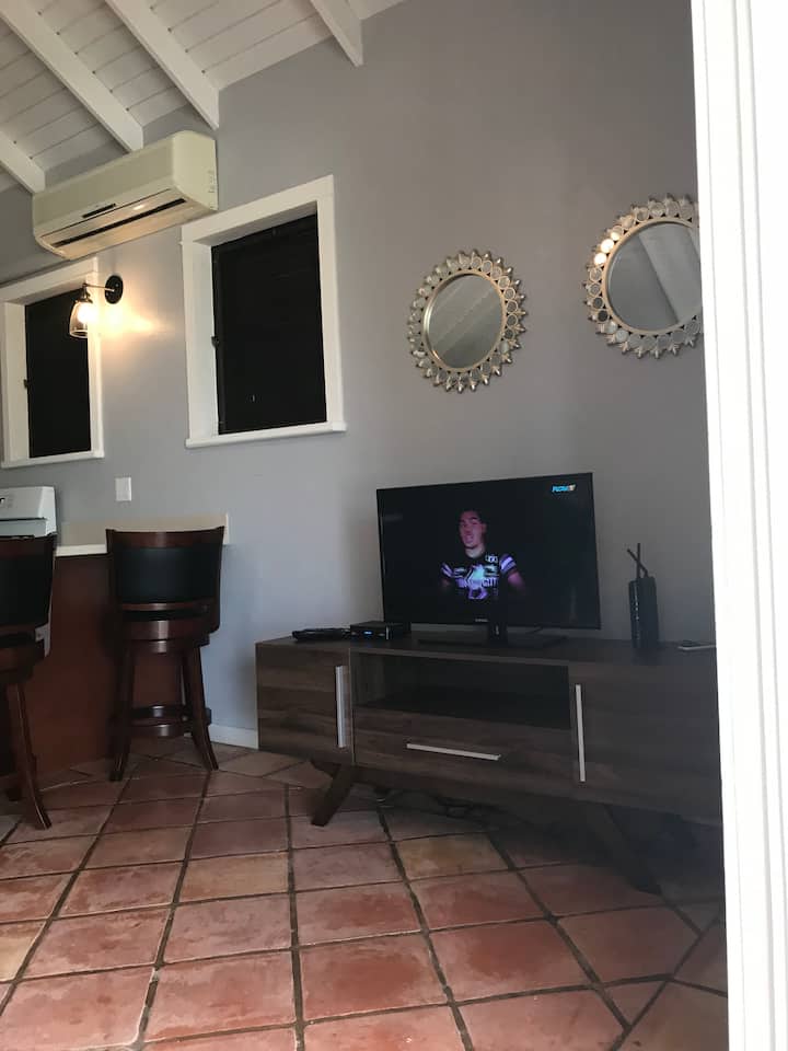 1 Bd Cottage, On Oceanfront Estate, Shoal Bay East - Anguilla