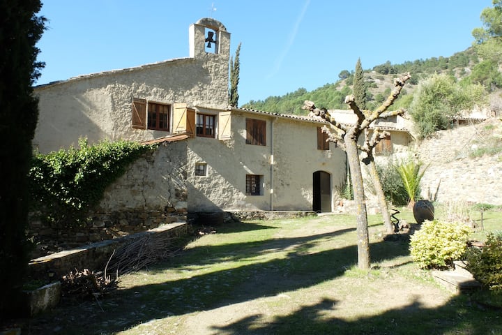 Masia En Mig De La Natura A Porrera(priorat) - Falset
