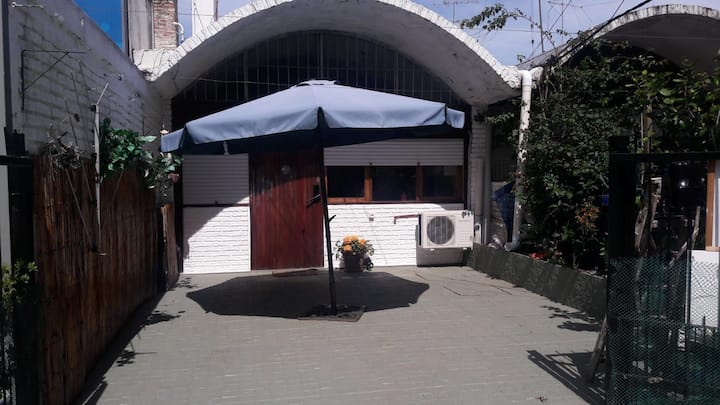 Casa En Pleno Centro De Atlantida - Atlántida