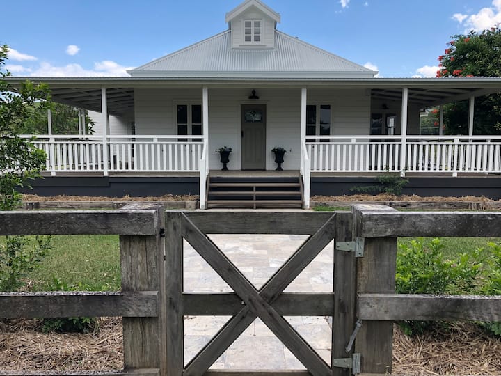 "On The Farm - North Arm" ~ Farm Stay : Farm Play - Murwillumbah