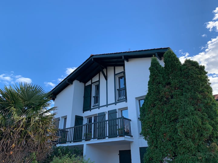 Duplex Dans Résidence Plage Port Commerces à Pied - Ciboure