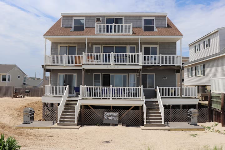 Lavallette Ocean Front Vacation Rental/downstairs! - Point Pleasant, NJ