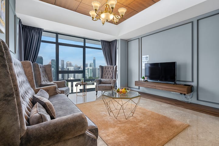 Holiday Gather W/4br +Klcc View / Kl Tower+netflix - Kuala Lumpur