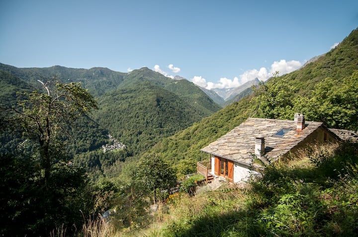↟A Secluded Shelter In The Italian Alps↟ - Piedmont
