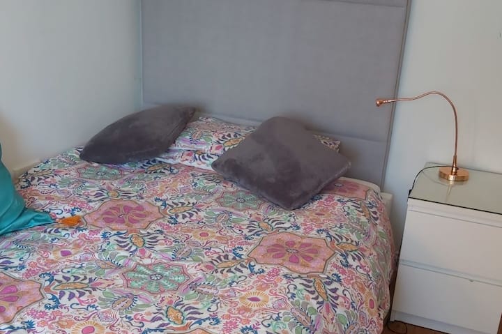 Cheerful 5-bedroom Home Friendly Irish Welcome - Bray