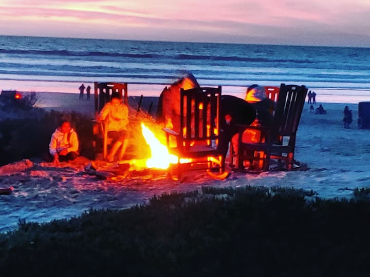 Gorgeous Beach Front Jewel - Pismo Beach, CA