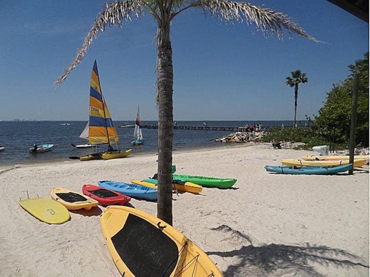 Bahia Beach Resort Studio Tampa, Florida - Apollo Beach, FL