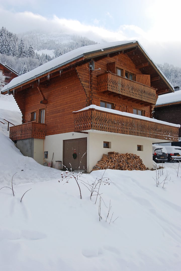 Spacious Chalet In Châtel For 10 With Great Views - La Chapelle-d'Abondance