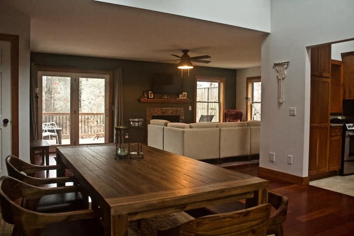 Spacious Cozy Wellfleet Home + Separate Apartment - Wellfleet, MA