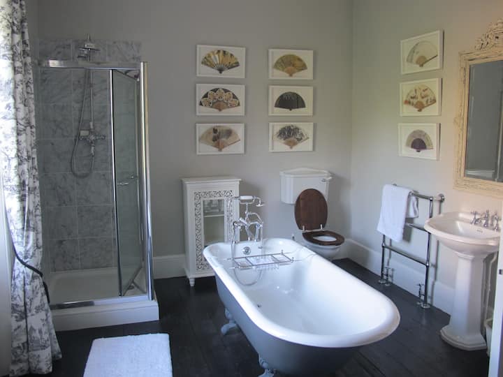 Glorious Victorian Old Rectory - Shaftesbury