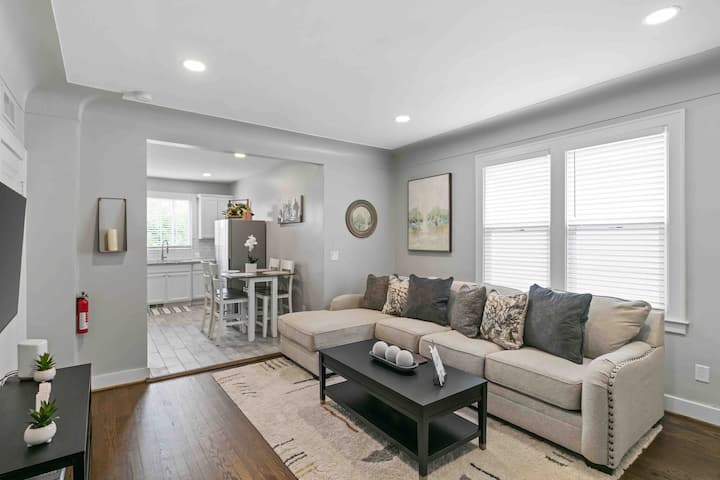 Peaceful Paradise (Duplex Home Rear Unit) - 底特律