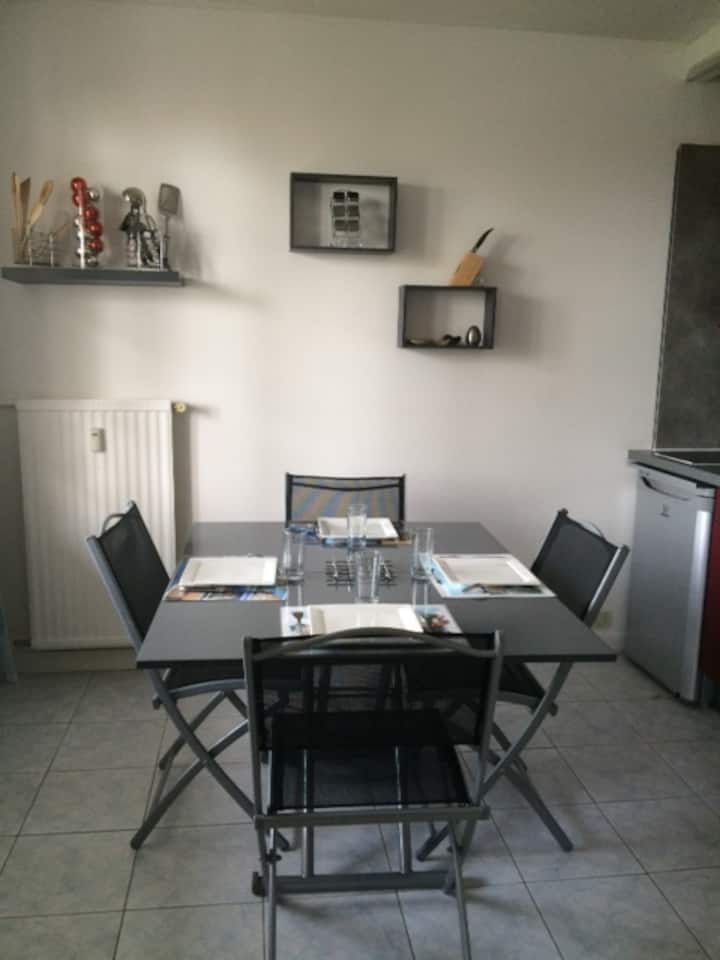 Joli Studio Avec Vue Mer. - Trouville-sur-Mer