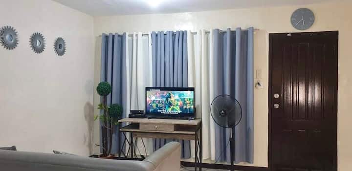 Kiwi Transient House - Mabalacat