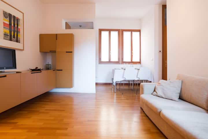 Venetian Sunny House Cir 027042-loc-01239 - Venecia