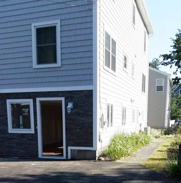 18 Seaside 2 Bedroom Unit Oob Maine - Old Orchard Beach