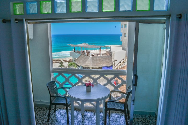 Ocean View Studio With Pool & Elevator - Cancún