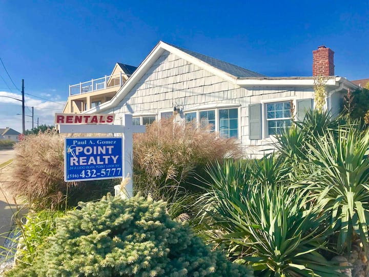 Beach Bungalow Summer Getaway - Long Beach, NY