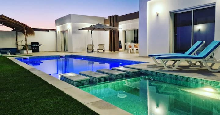 Villa De Luxe Avec Piscine Sans Vis-à-vis à Djerba - Djerba