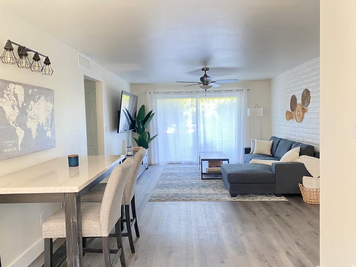 Modern Scottsdale Condo. Sparkling Clean - Scottsdale, AZ