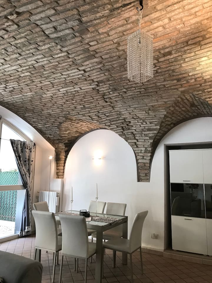 Anna’s Romantic Home - Desenzano del Garda