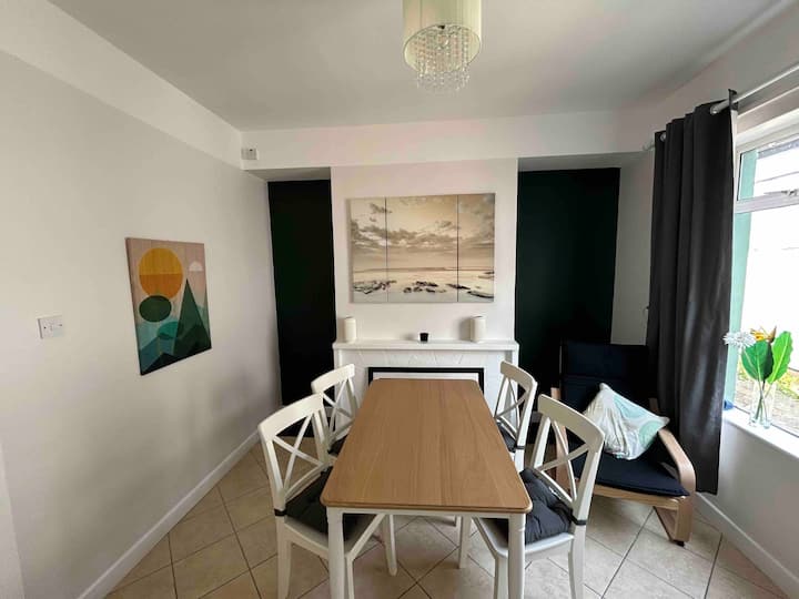 ⭐️ Single Room - Ballyliffin Central Rooms ⭐️ - County Donegal