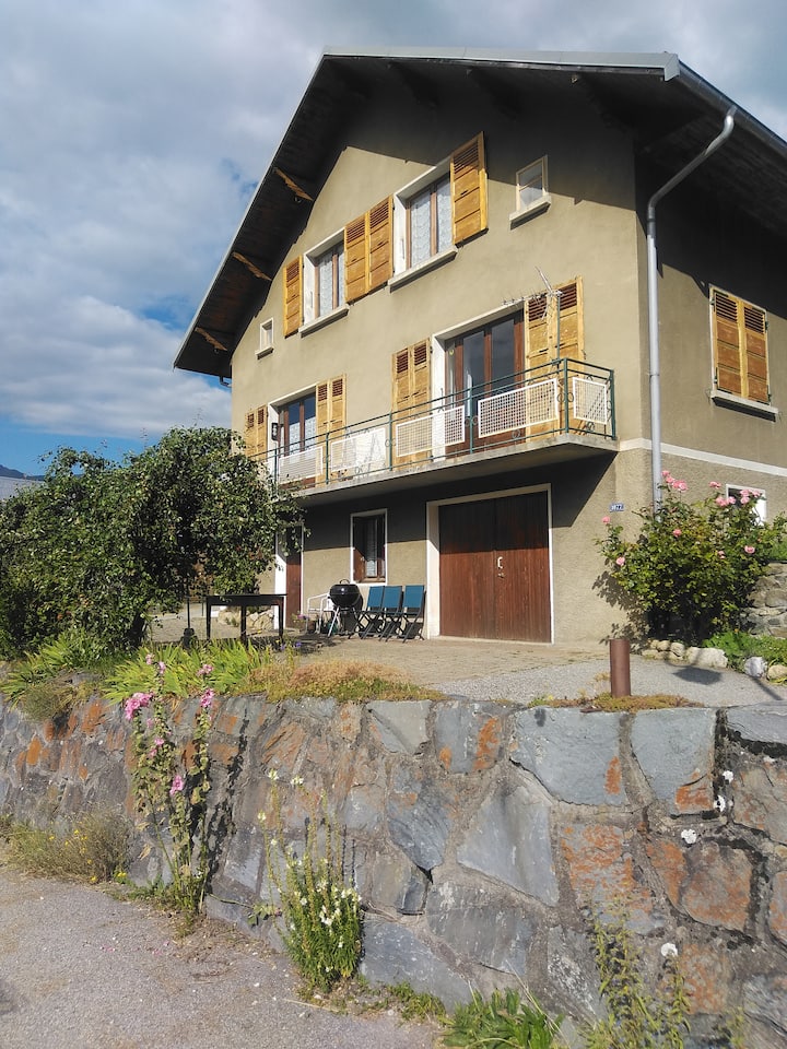 Gîte Chez L'habitant En Montagne Préservée - Valloire