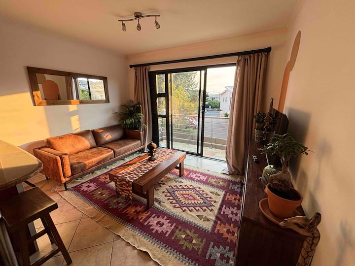 Kite Beach Reach - Table Views - Parklands